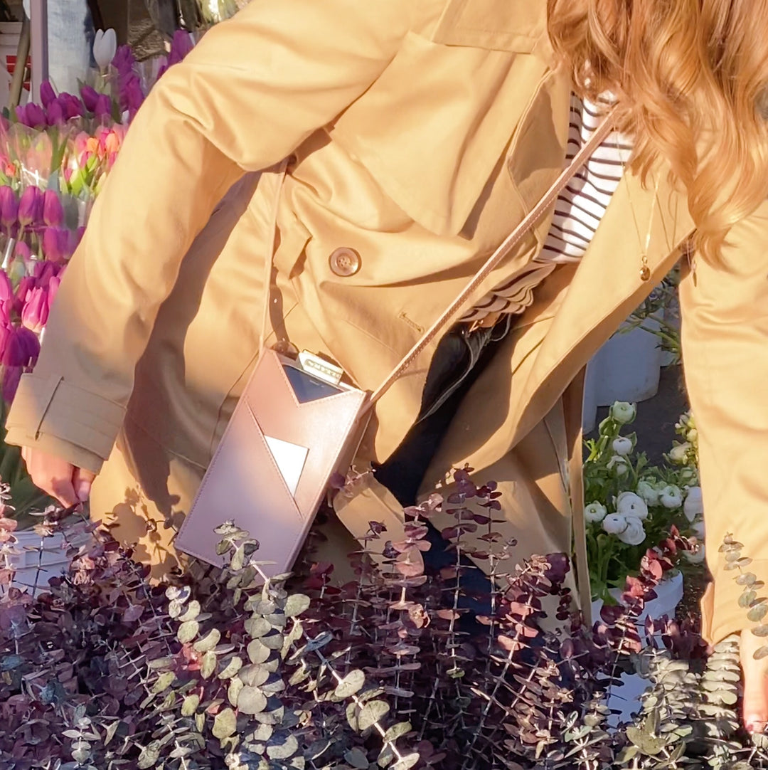 The Phone Sling – Bagnet™